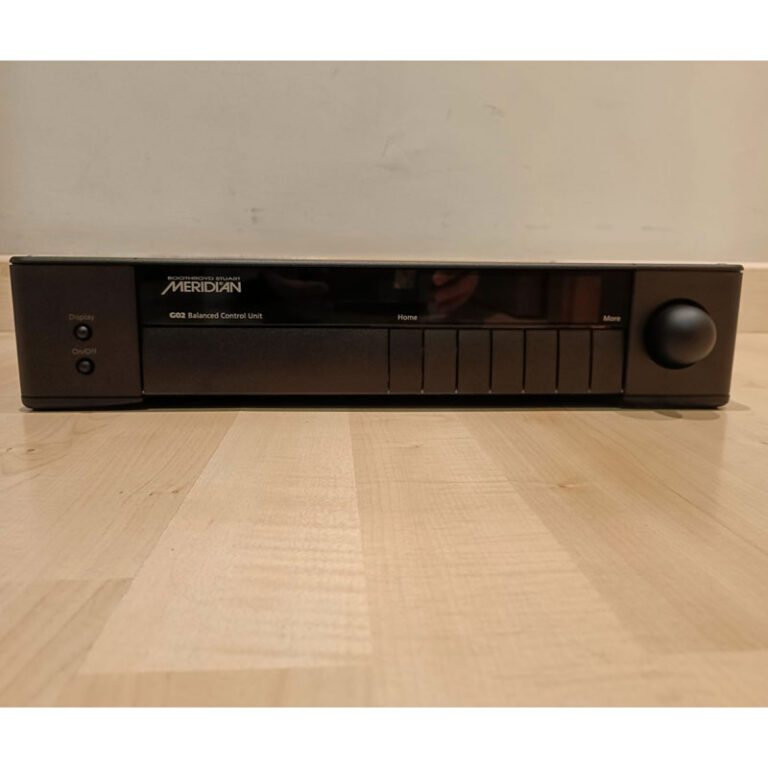 MERIDIAN G02 + PREVIO PHONO
